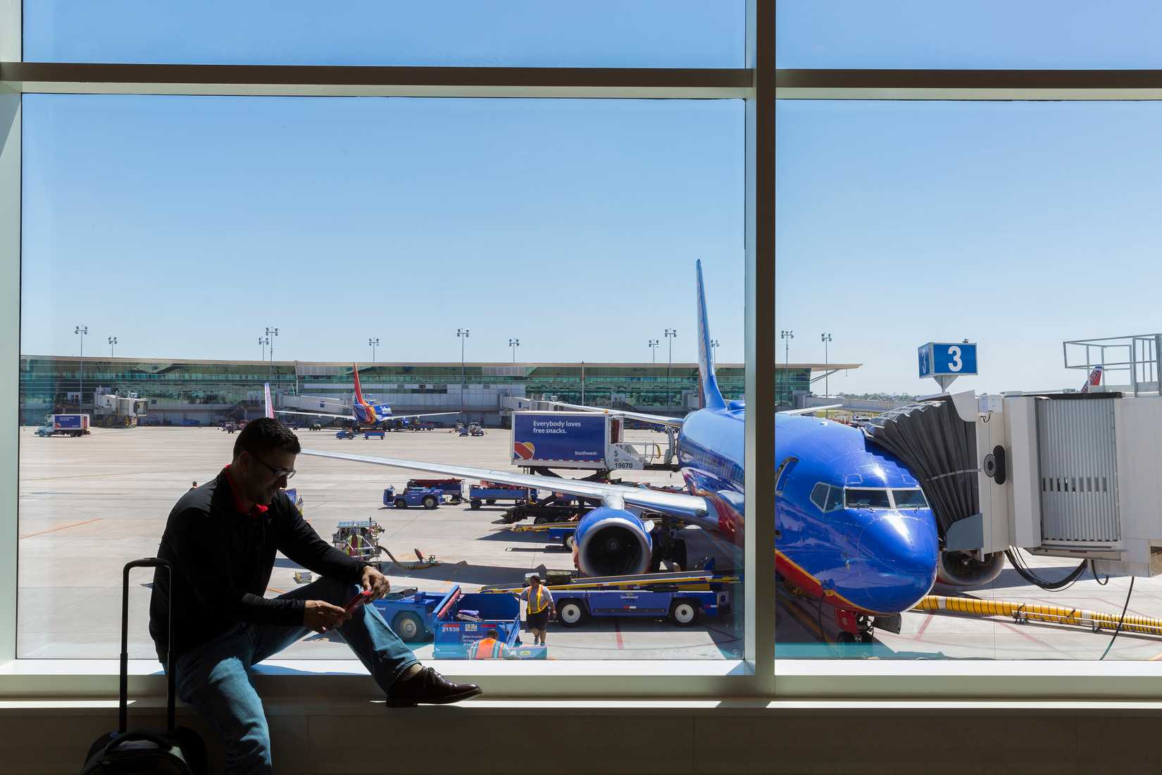 Houston Hobby Airport Reopens Runway After Months-Long Improvement Project