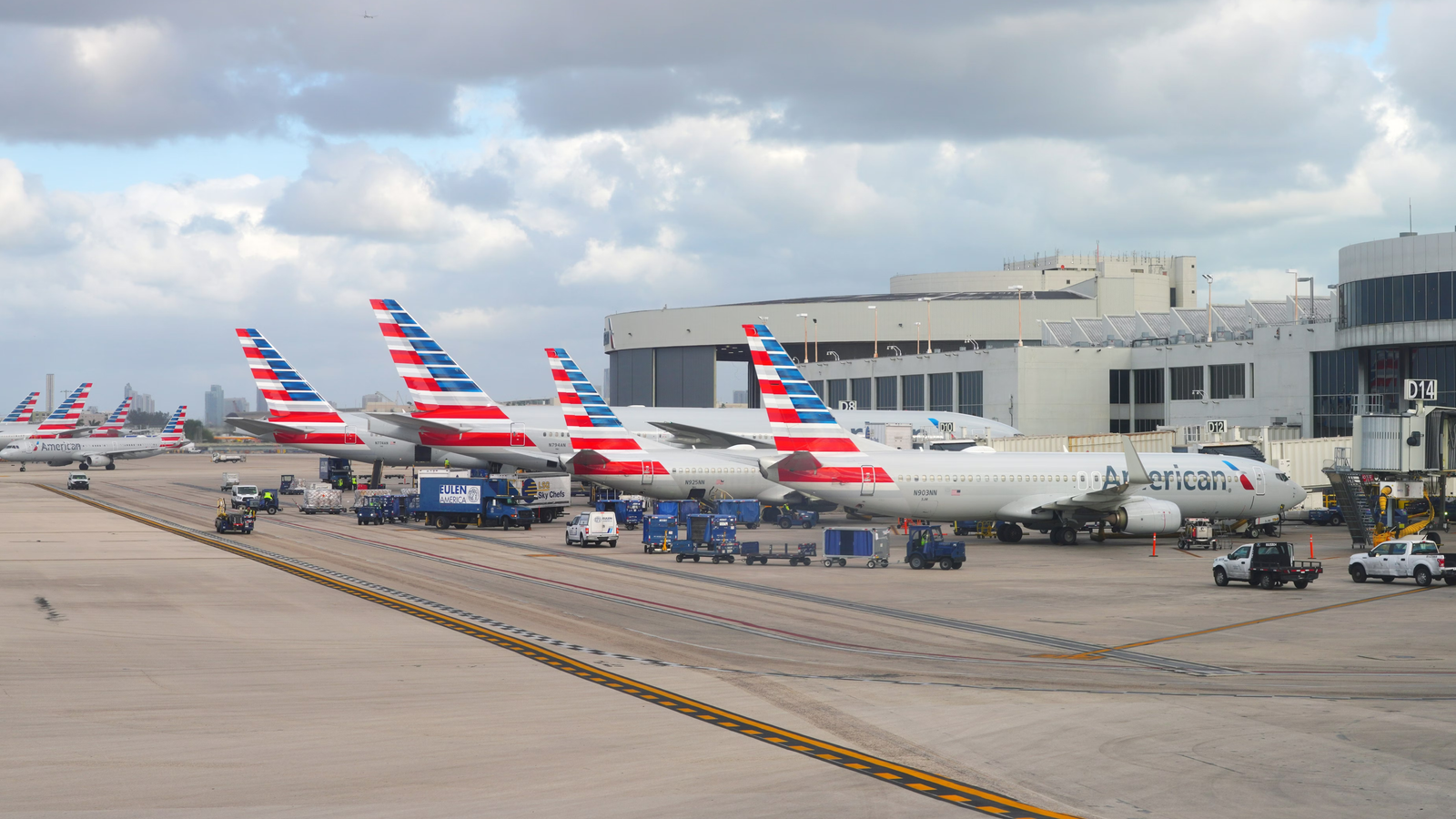 American Airlines Partners With The 25th Latin Grammy Awards in Miami