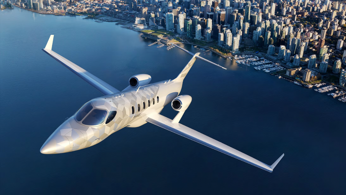 First Transcontinental Light Business Jet: A Look At The HondaJet 2600