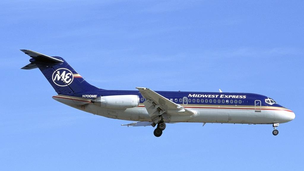 38 Years Ago: What Caused The Loss Of Midwest Express Flight 105?