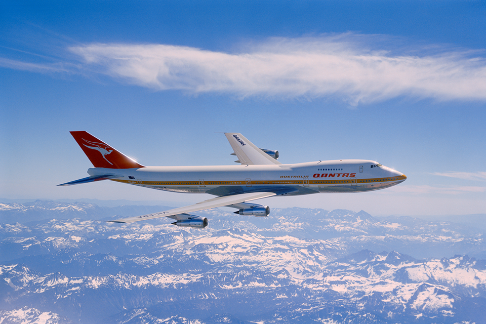 How Far Can A Boeing 747 Fly?