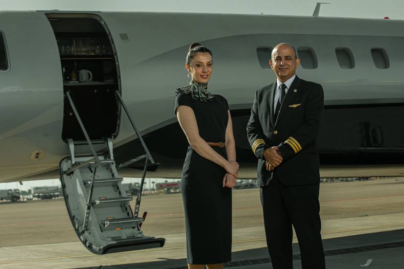 How Much Do Private Jet Pilots Earn?