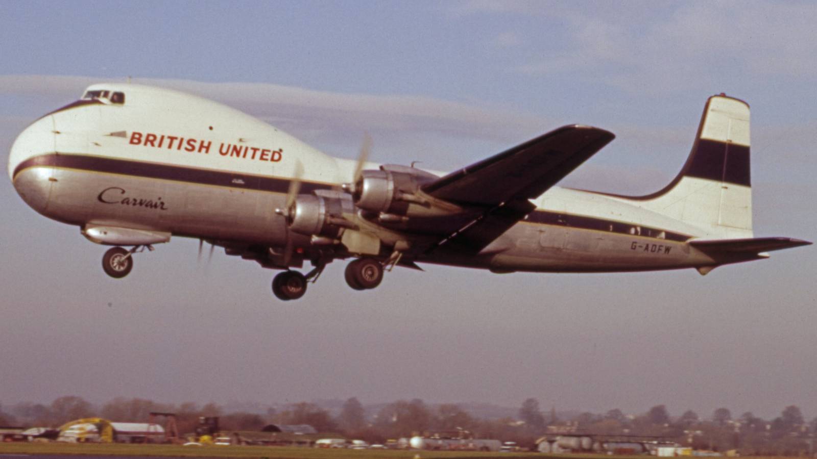 The Propeller 747 Lookalike: The Aviation Traders Carvair