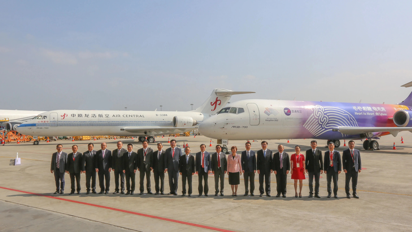 China's COMAC Delivers Its 1st Converted ARJ21 Freighter