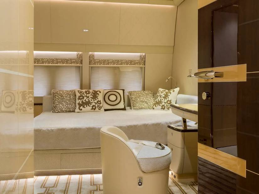 The Largest Private Jet In The World: A Look At The Boeing 747-8