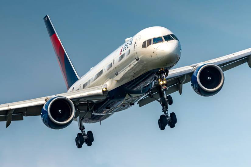 Delta Air Lines Boeing 757 Nose Wheel Detaches On Runway In Atlanta