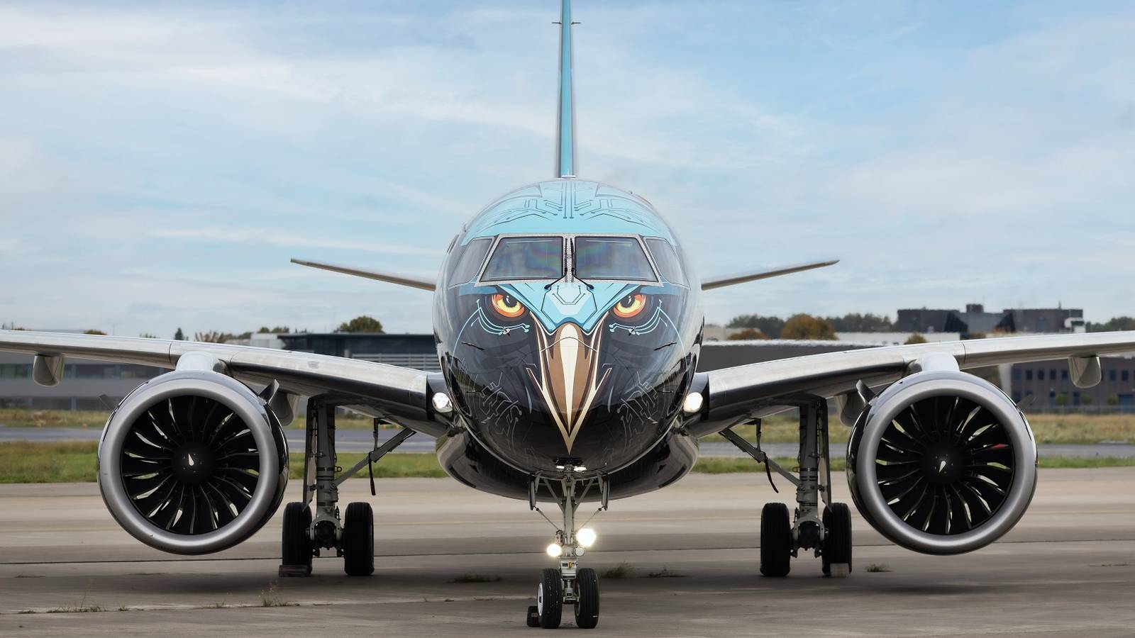 Tech Eagle: Embraer Reveals Latest Embraer E195-E2 Profit Hunter Livery