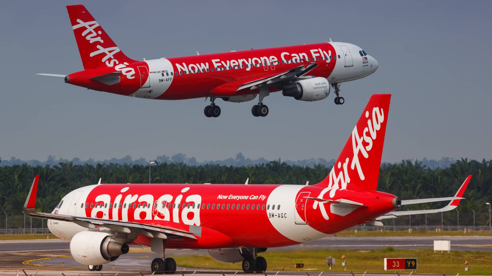 AirAsia CEO Under Fire For Topless Massage During A Management Meeting