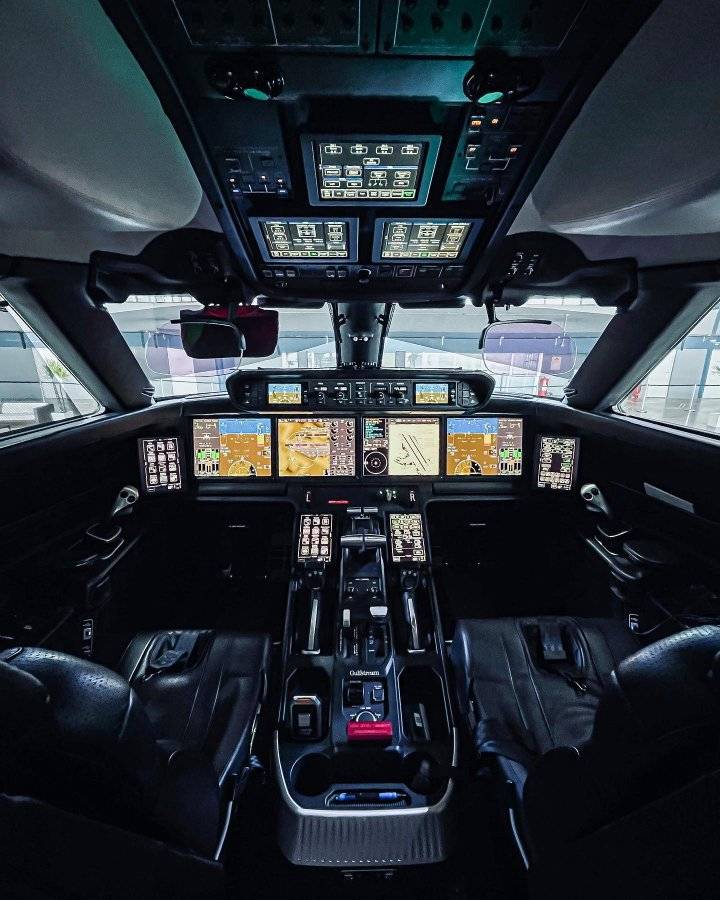 The World's Longest Range Business Jet: What's Good About The ...