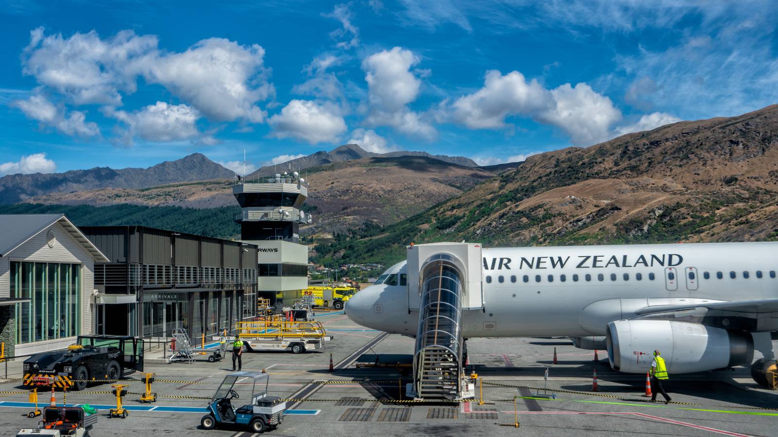 Queenstown Airport Closed Over Bomb Scare