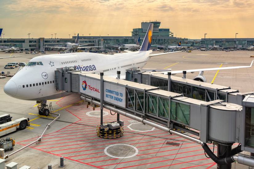 Which Airlines Will Fly The Passenger Boeing 747 In 2024?