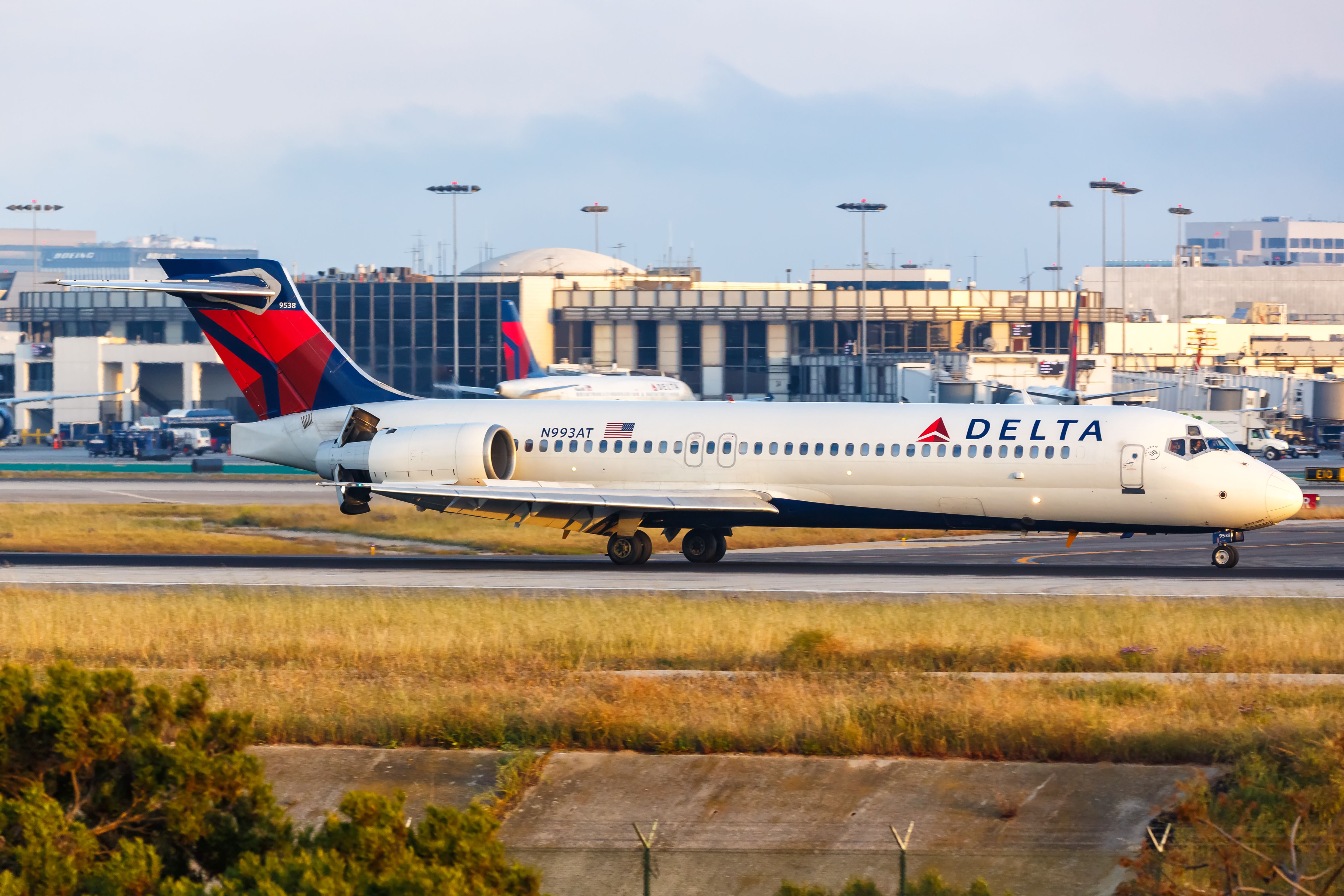 The Story Of The Boeing 717: The Narrowbody Workhorse