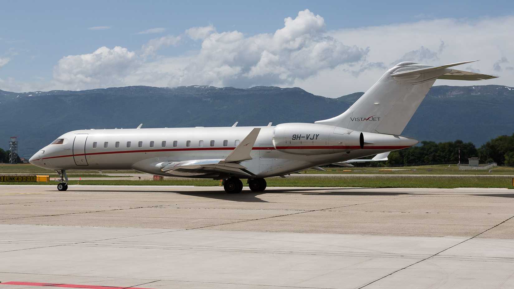 A Guide To The Bombardier Global 6000: An Upgraded Global Express