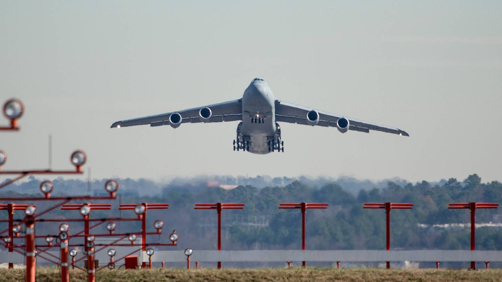 An Absolute Unit: Everything You Need To Know About The Lockheed C-5 Galaxy