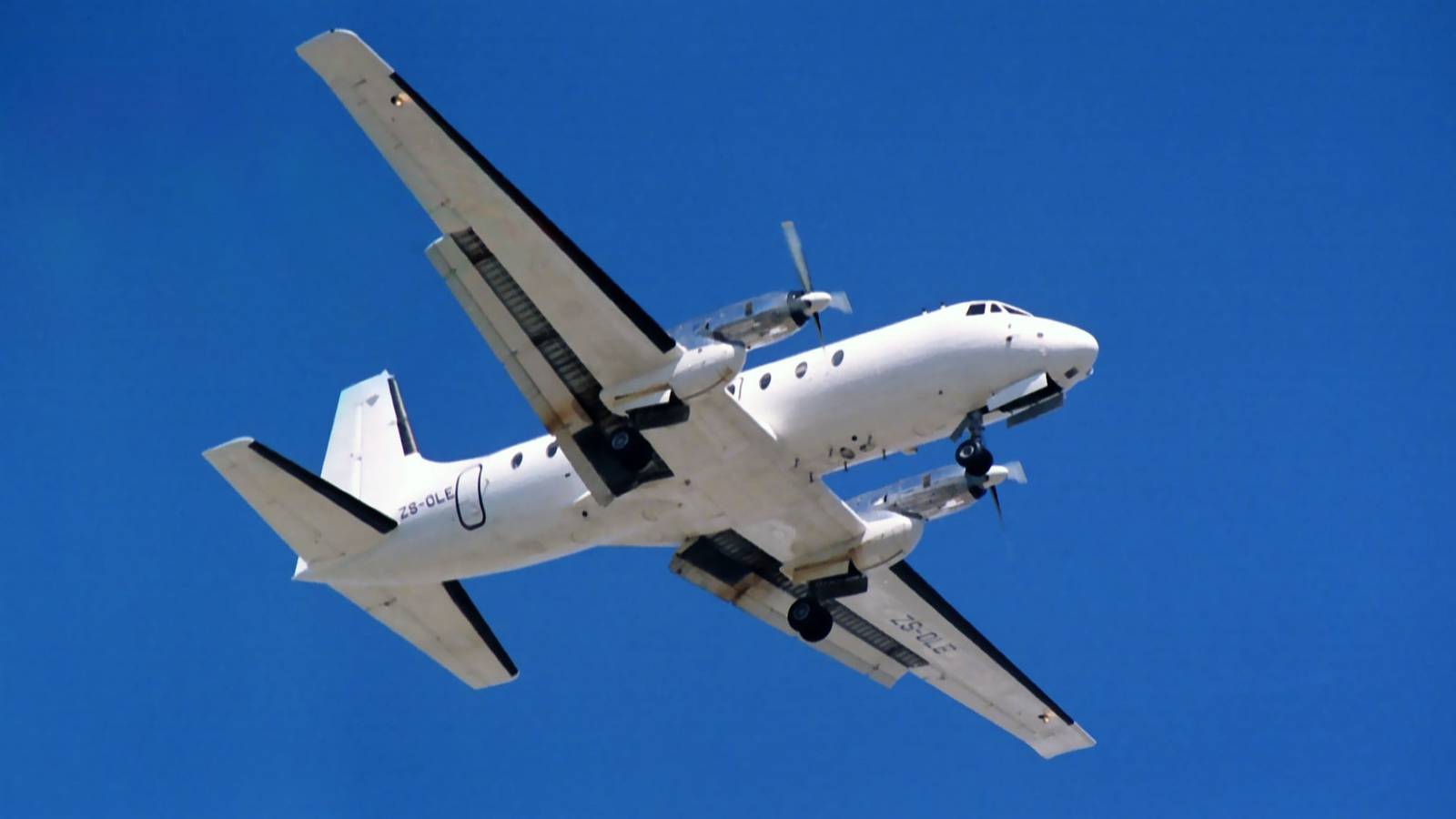 Shrouded In Mystery: The Plane Crash Involving South African Cricketer ...