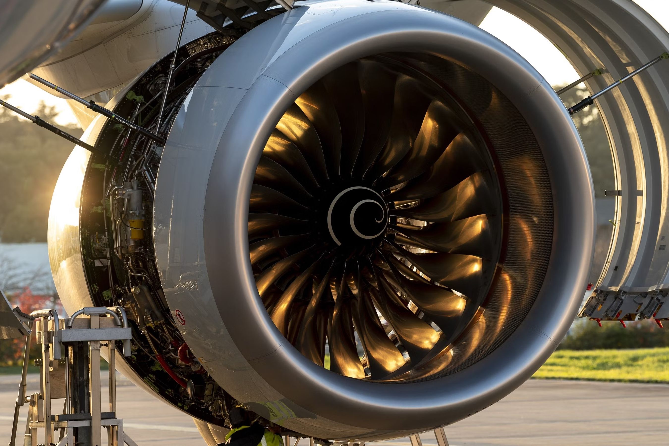 How Many Revolutions Do Different Aircraft Engine Types Complete Per ...