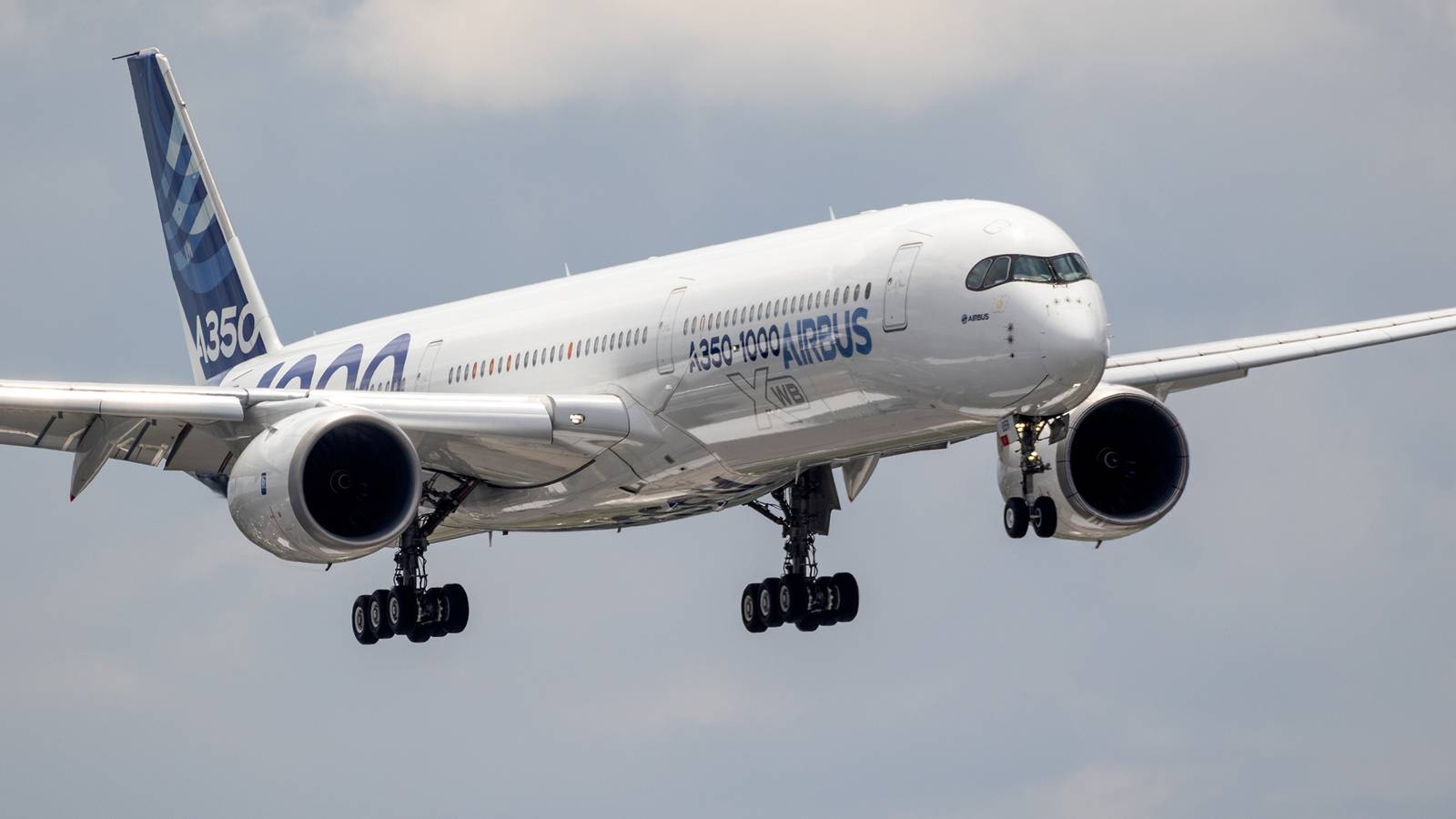 Who Ordered The 7 Airbus A350-1000s In August?