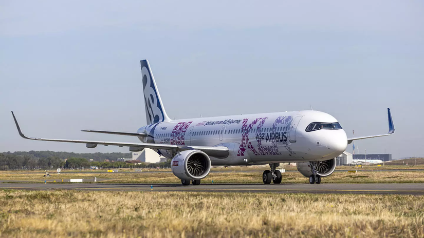 Why Do Aircraft Store Fuel In The Wings?