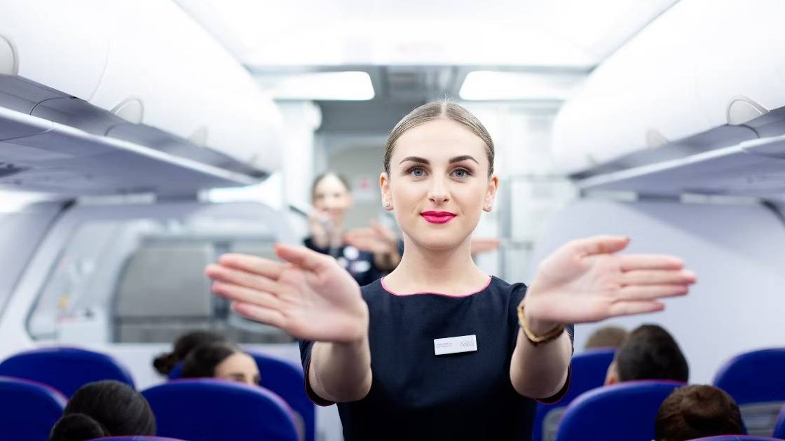 5 Hilarious Crew Announcements You Need To Hear To Believe