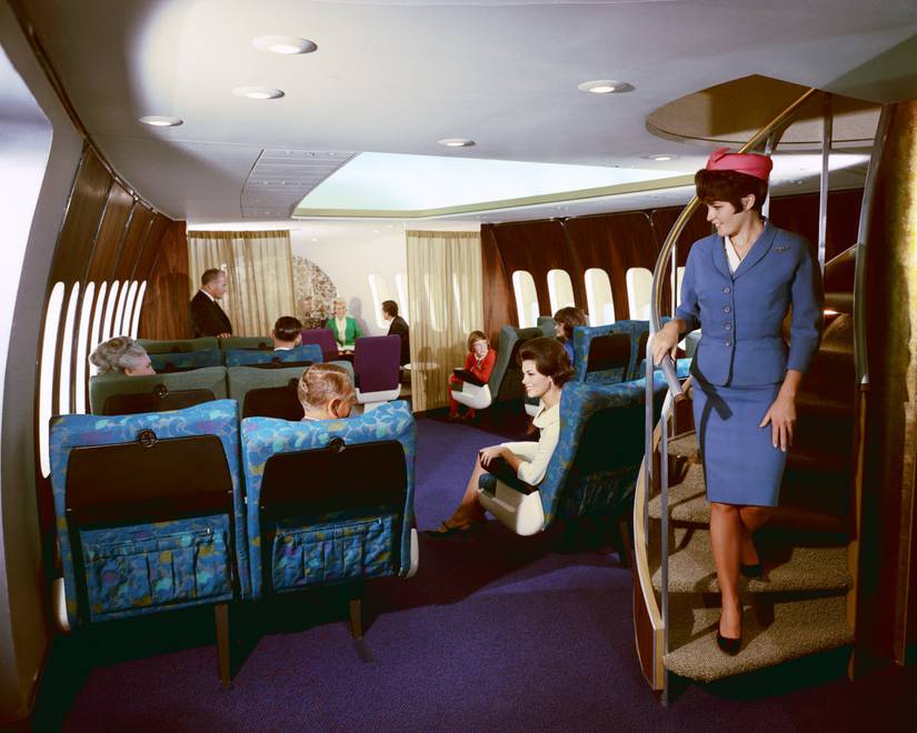 Why Did Boeing Build The 747 With A Spiral Staircase?