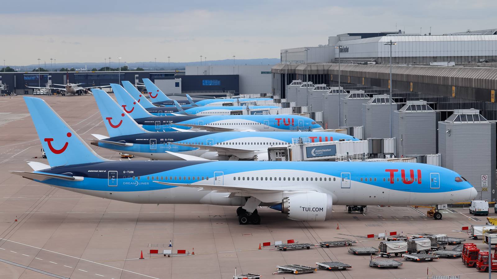 What Planes Does TUI Airways Fly?