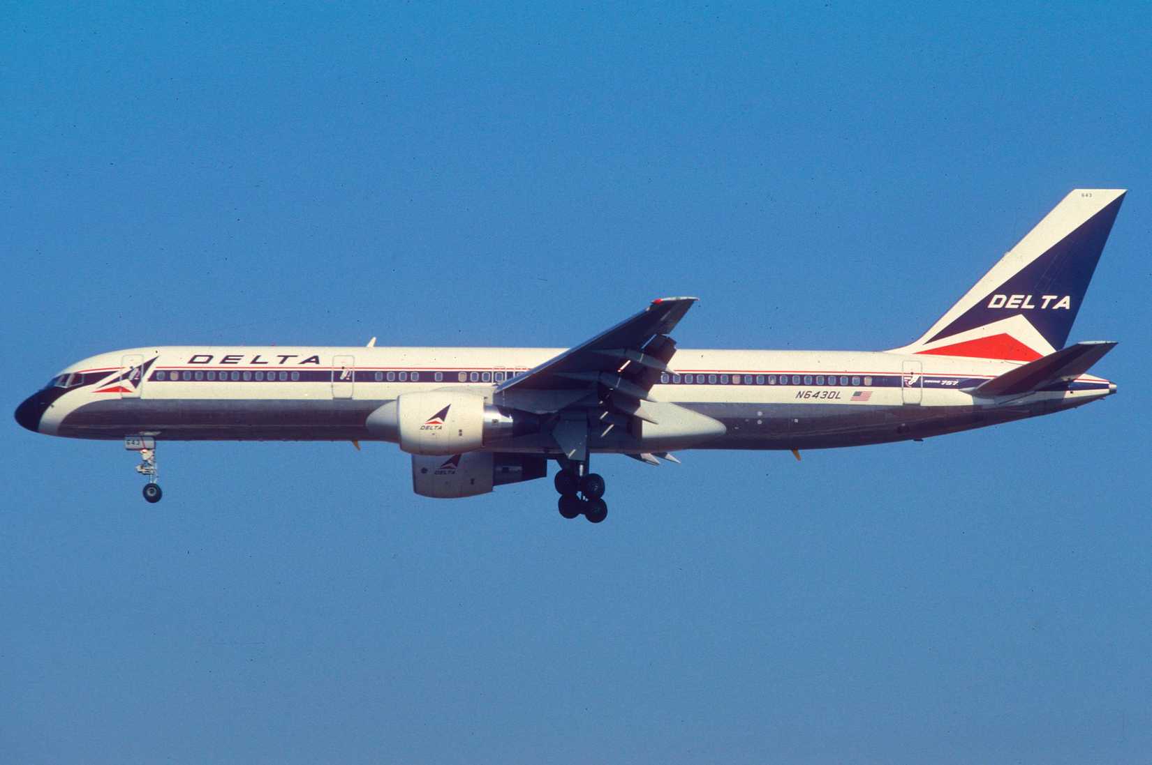 Why Was The Boeing 727 Discontinued?