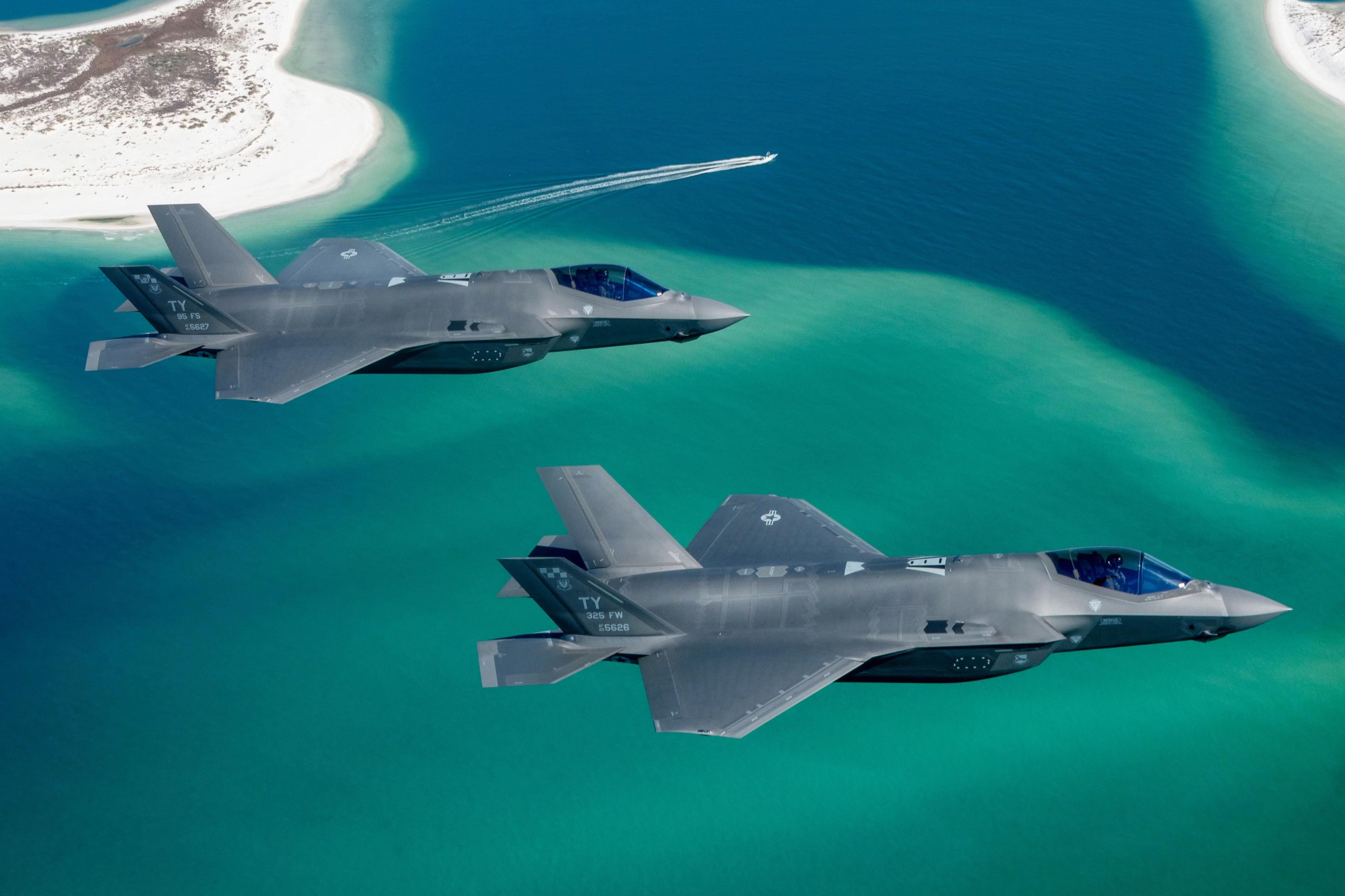 What's The Most Maneuverable Fighter Jet In The World?