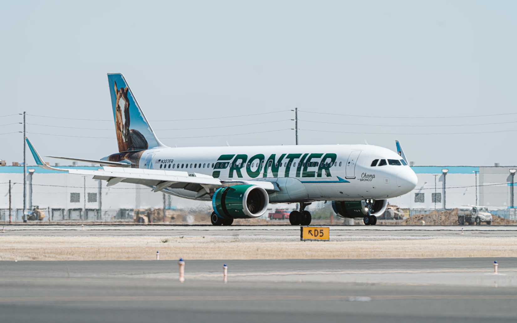 What Are The Hourly Operating Costs Of The Airbus A320 Family's Variants?