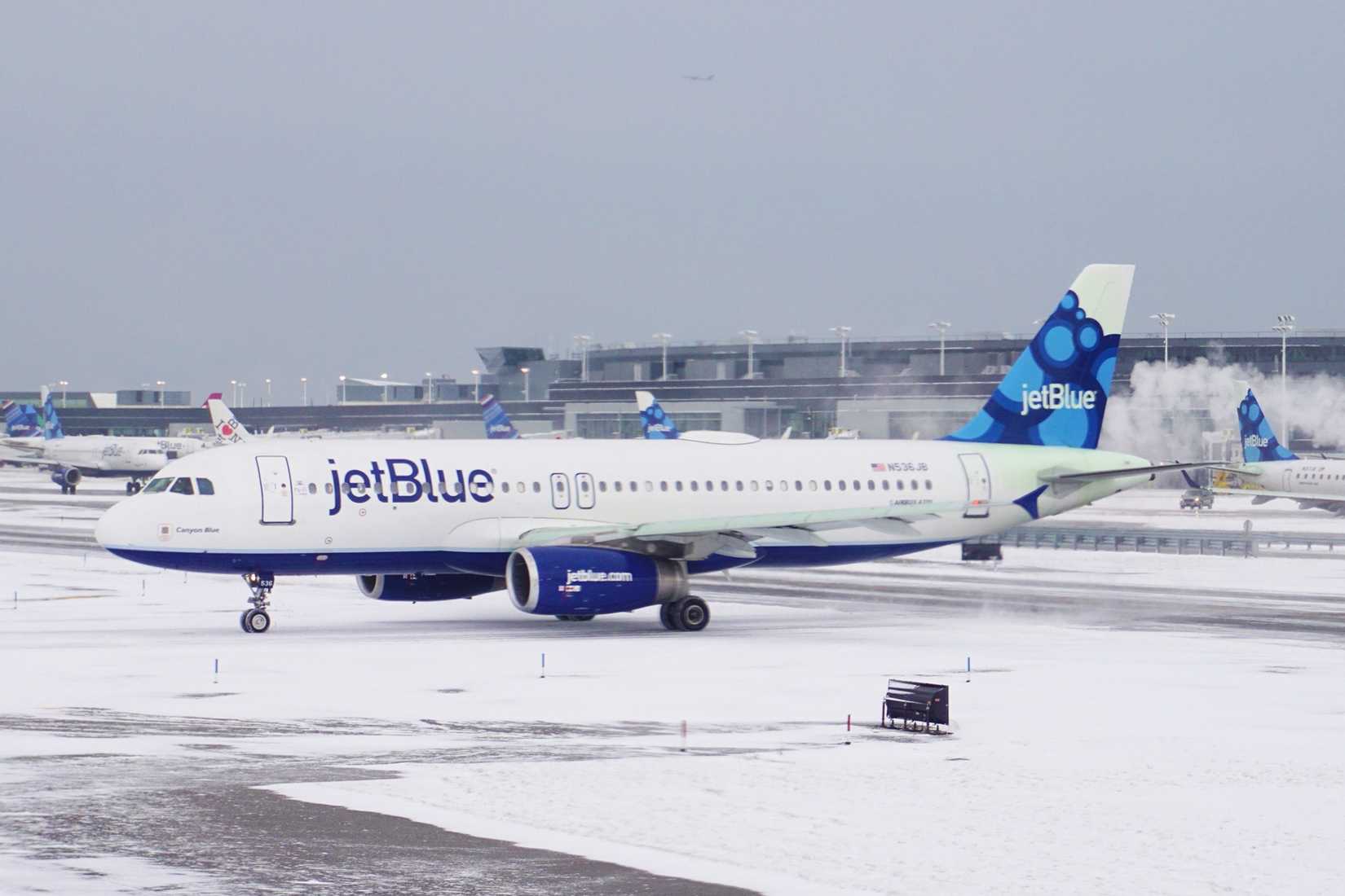 The 11 JetBlue Airbus A320s That Still Have Classic Interiors