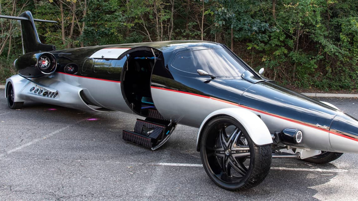Meet The LimoJet: A Learjet Converted Into A Road Legal Limousine