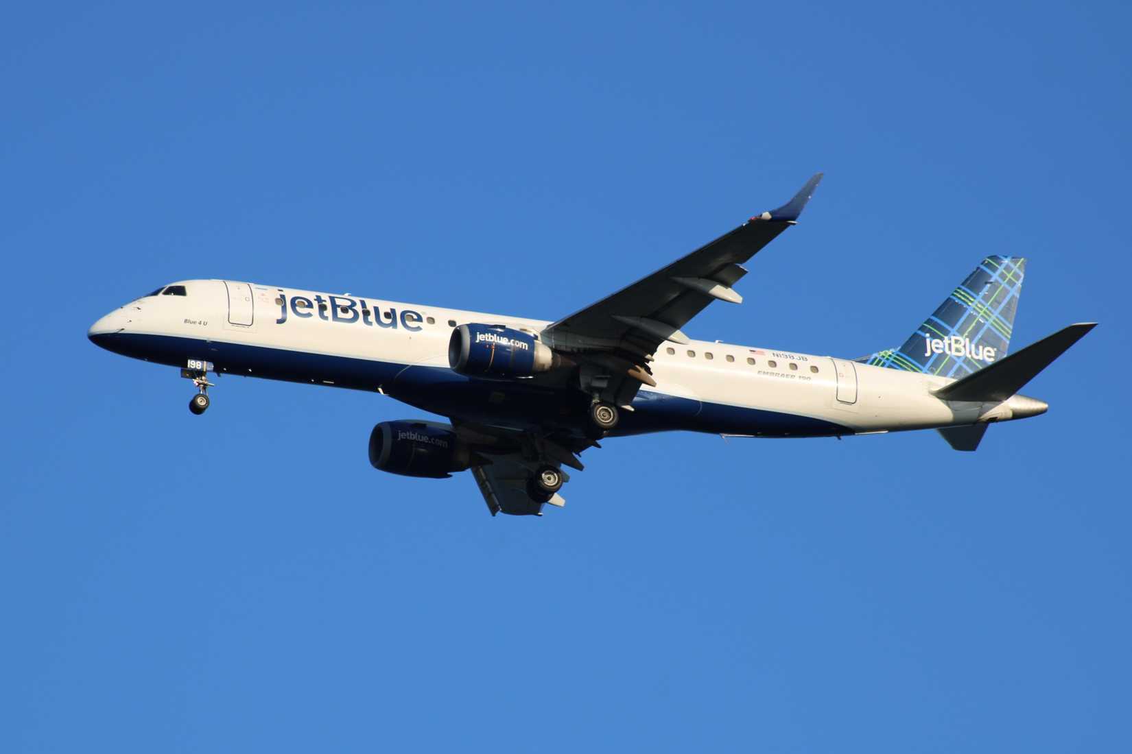 JetBlue Sells More Embraer E190s & GE Engines Ahead of E-Jet Retirement