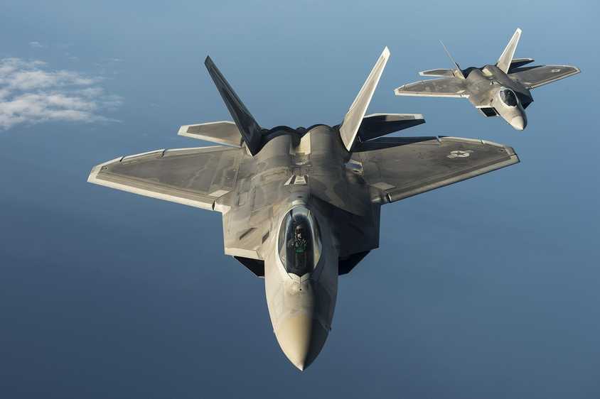 Explained: The Strengths & Weaknesses Of The F-22 Raptor Fighter Jet