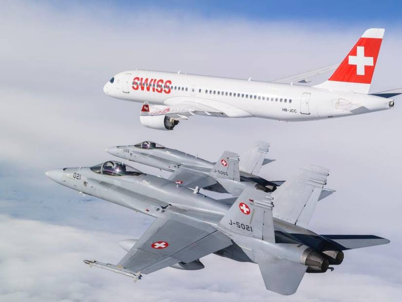 Cool: SWISS Aviation Trainees Get To Experience F/A-18 Hornet Intercept ...