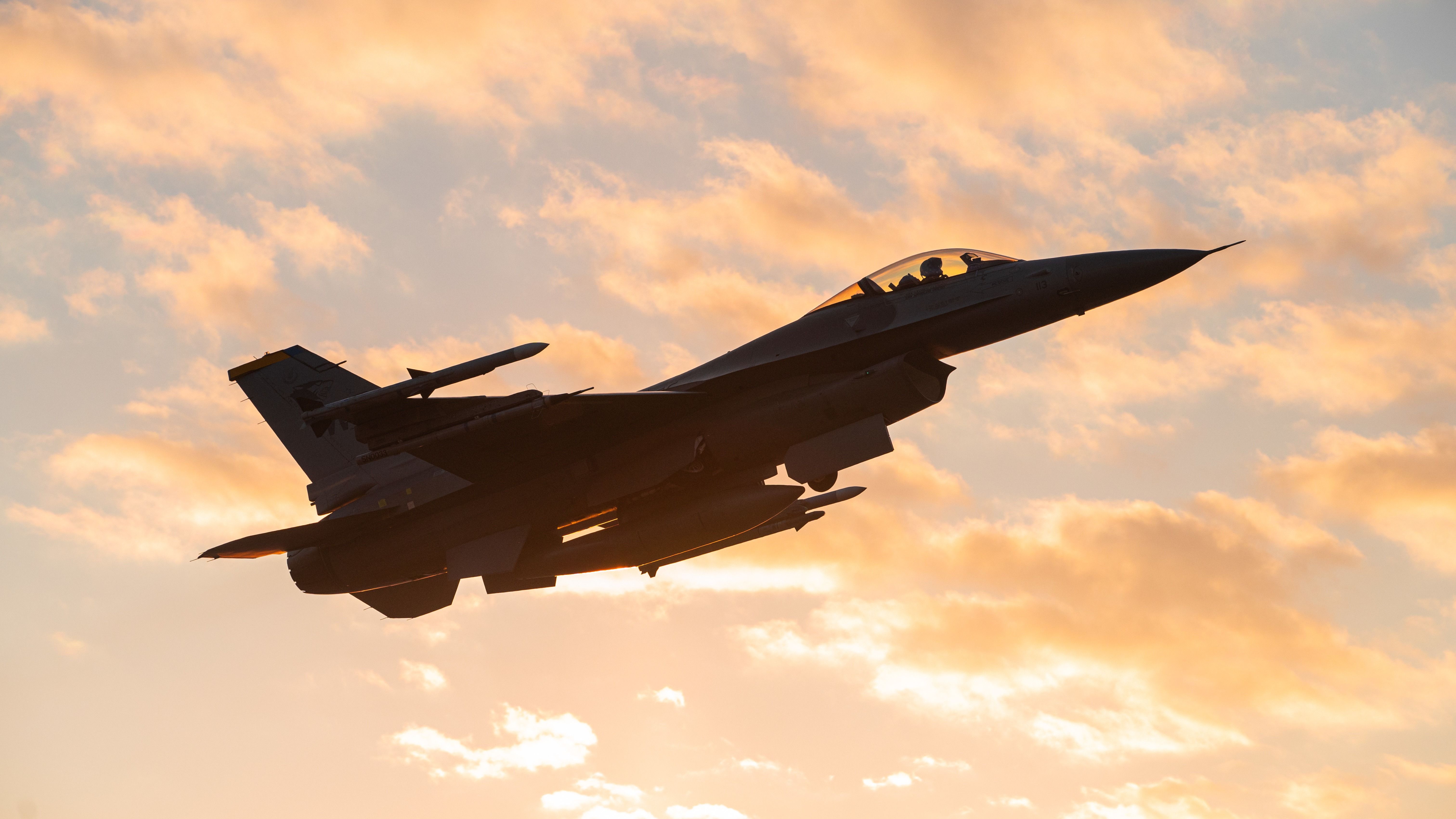 Examined: How Often & How Long Military Pilots Fly