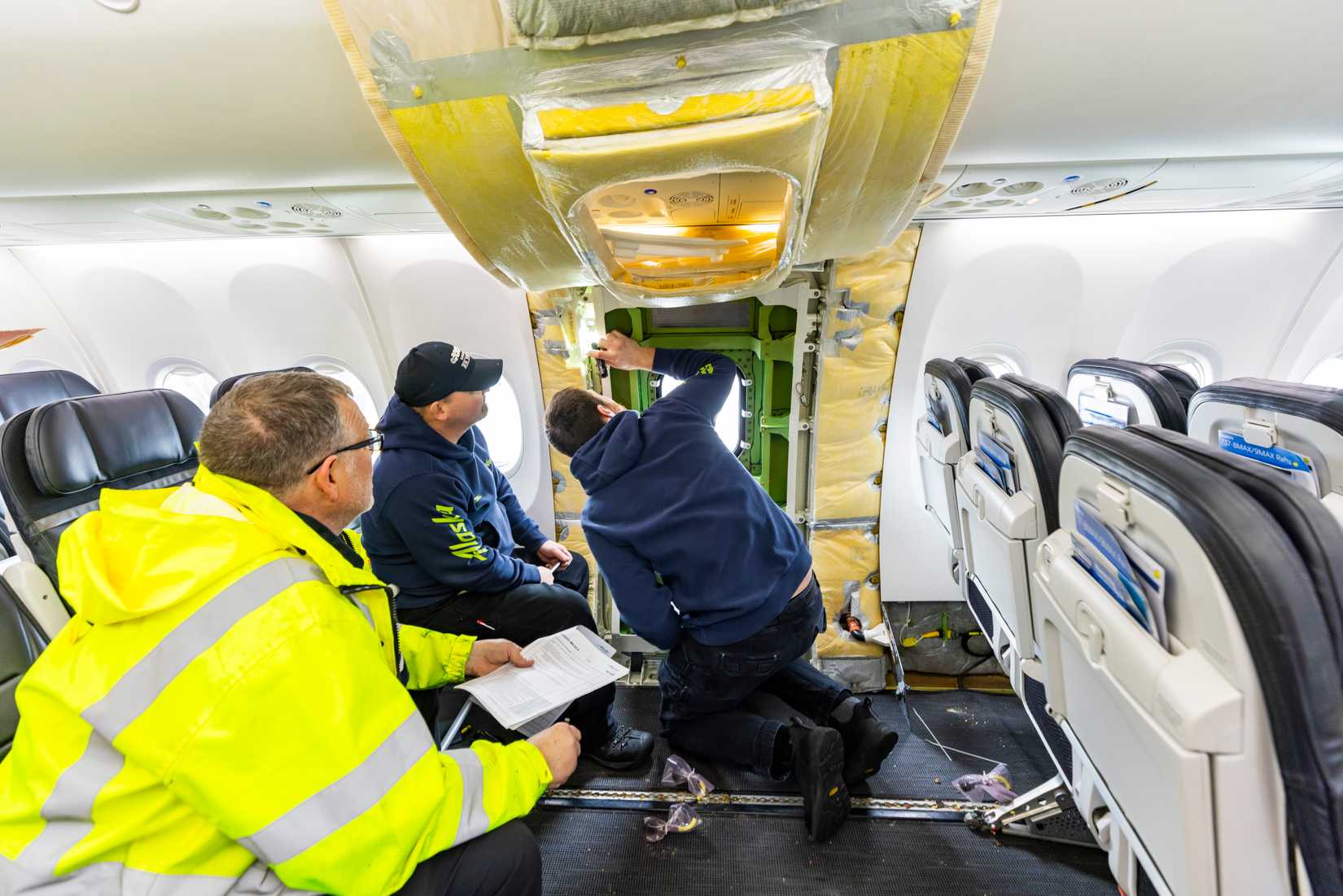 Why The Boeing 737-900ER Has A Door Plug