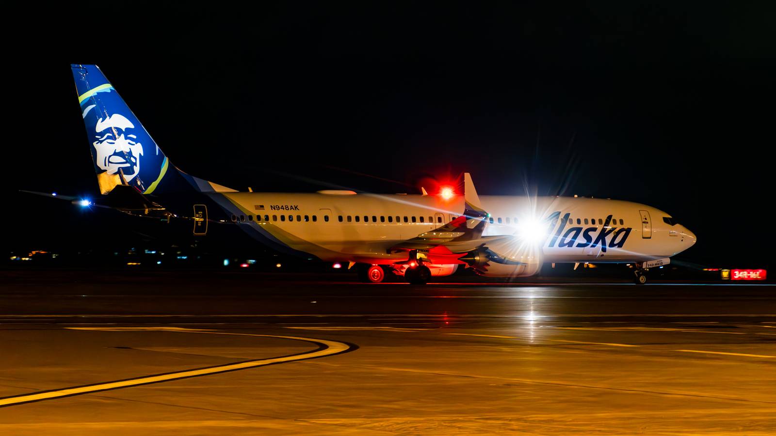 Breaking: Alaska Airlines Boeing 737 MAX 9 Diverts Due To Sudden Loss ...