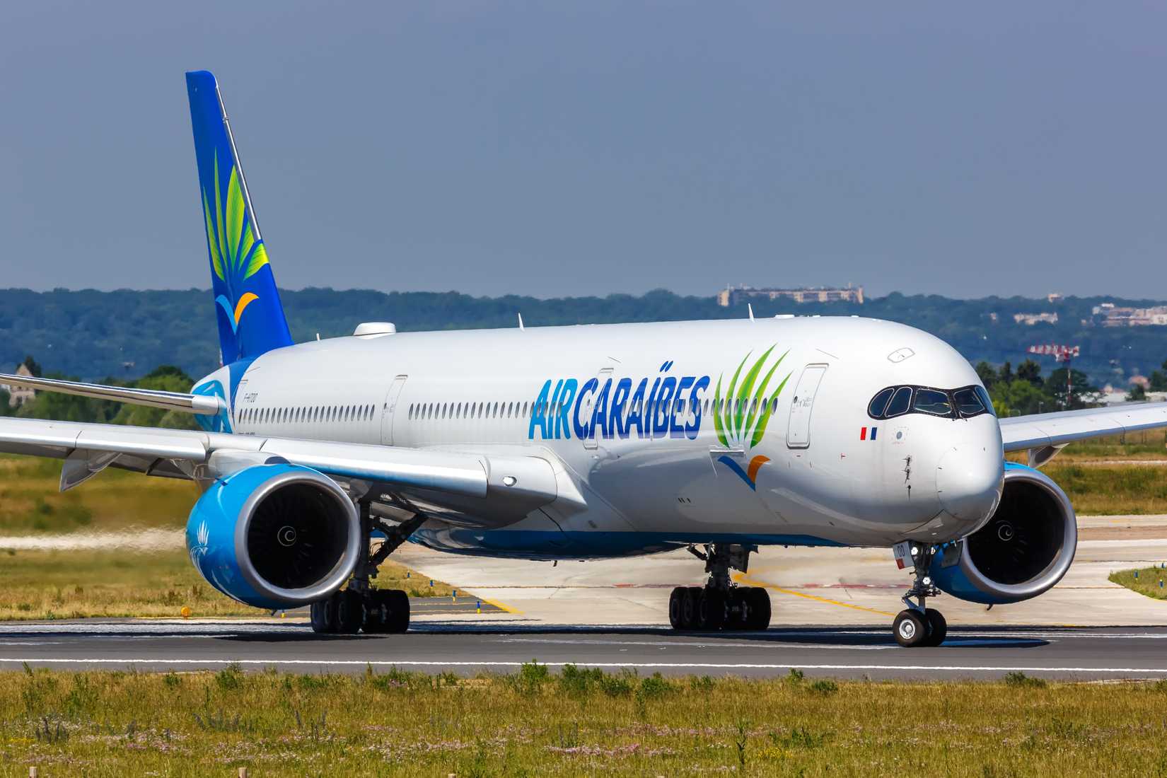 These Airlines Fly Airbus A350s With 10-Abreast In Economy Class