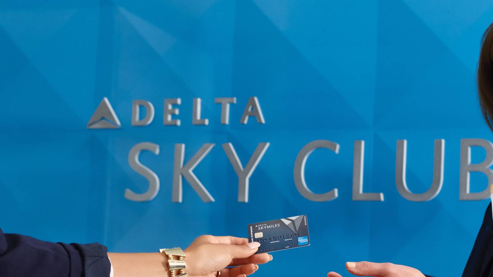 Airline Loyalty: What's Changed For Frequent Flyers In 2023 & What's To ...