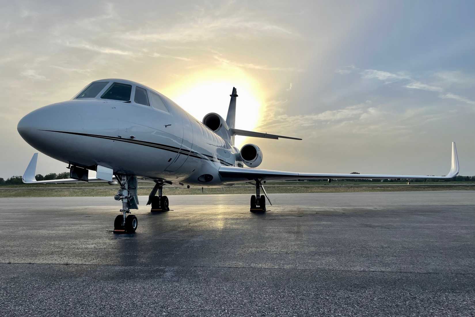 Adding A Third Engine: A Look At The Dassault Falcon 50