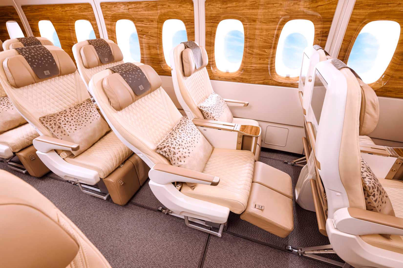 What Are The Benefits Of Flying Emirates Premium Economy?
