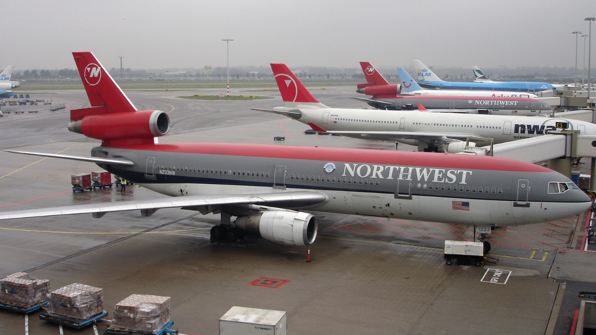 Which Aircraft Did Northwest Airlines Operate?