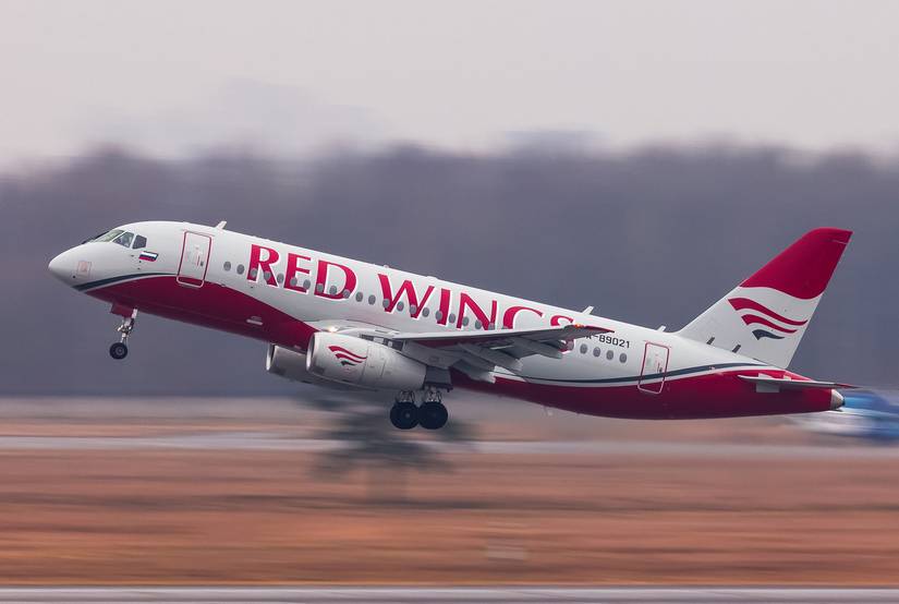 Russia Has 3 Sukhoi Superjet 100 Incidents In A Week & Over Half The ...