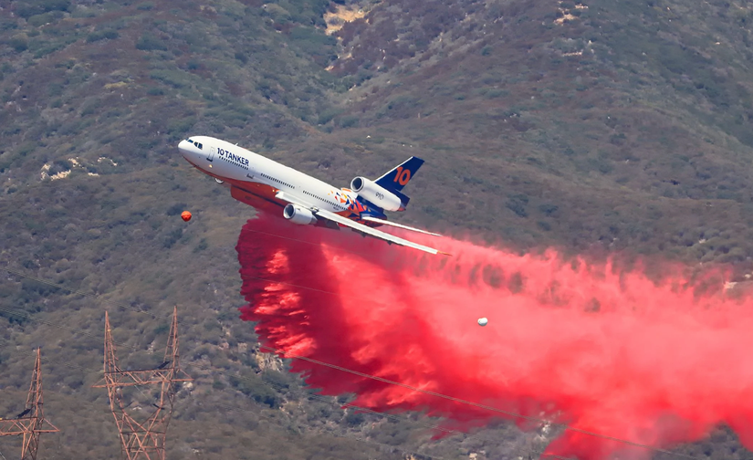 Modified McDonnell Douglas DC-10: A Look At 10 Tanker's Aerial ...