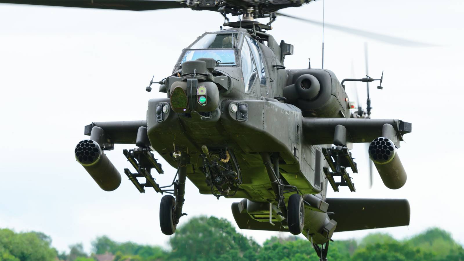 Flight Instructor Dies In AH-64 Apache Helicopter Crash At US Army ...