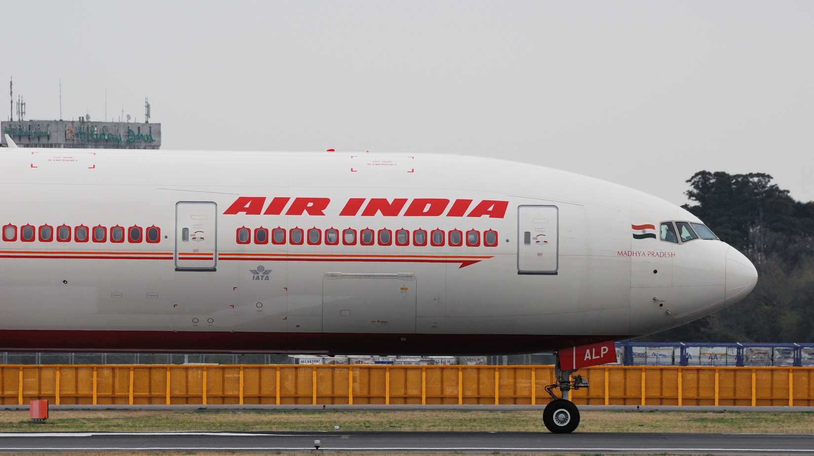 Cabin Temperature: Air India Sets New Requirement For Flight Attendants Following Multi-Hour ...