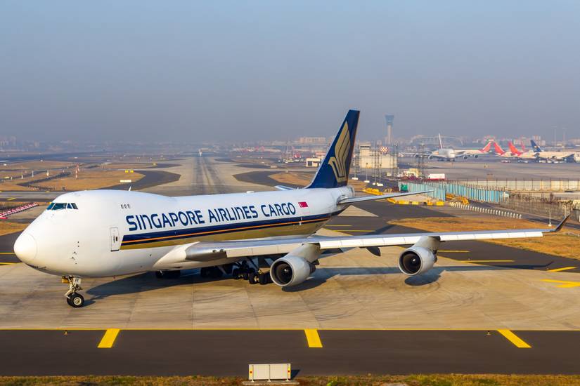How Pilots Master the Precise Art Of Taxiing An Aircraft