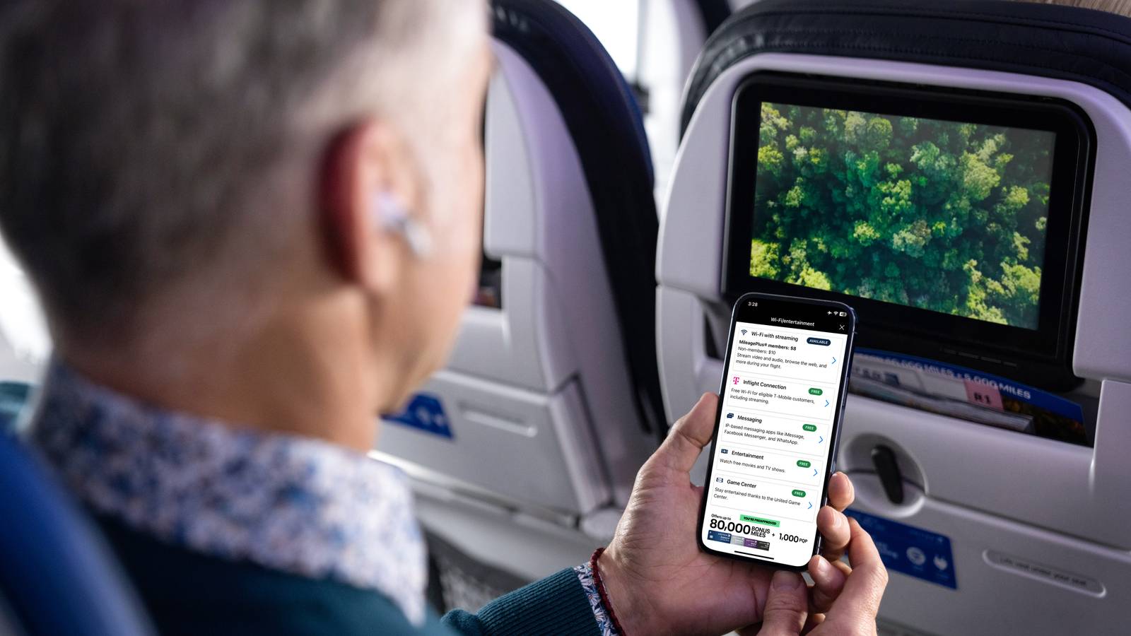 Do You Really Need To Put Your Phone In Airplane Mode For A Flight?
