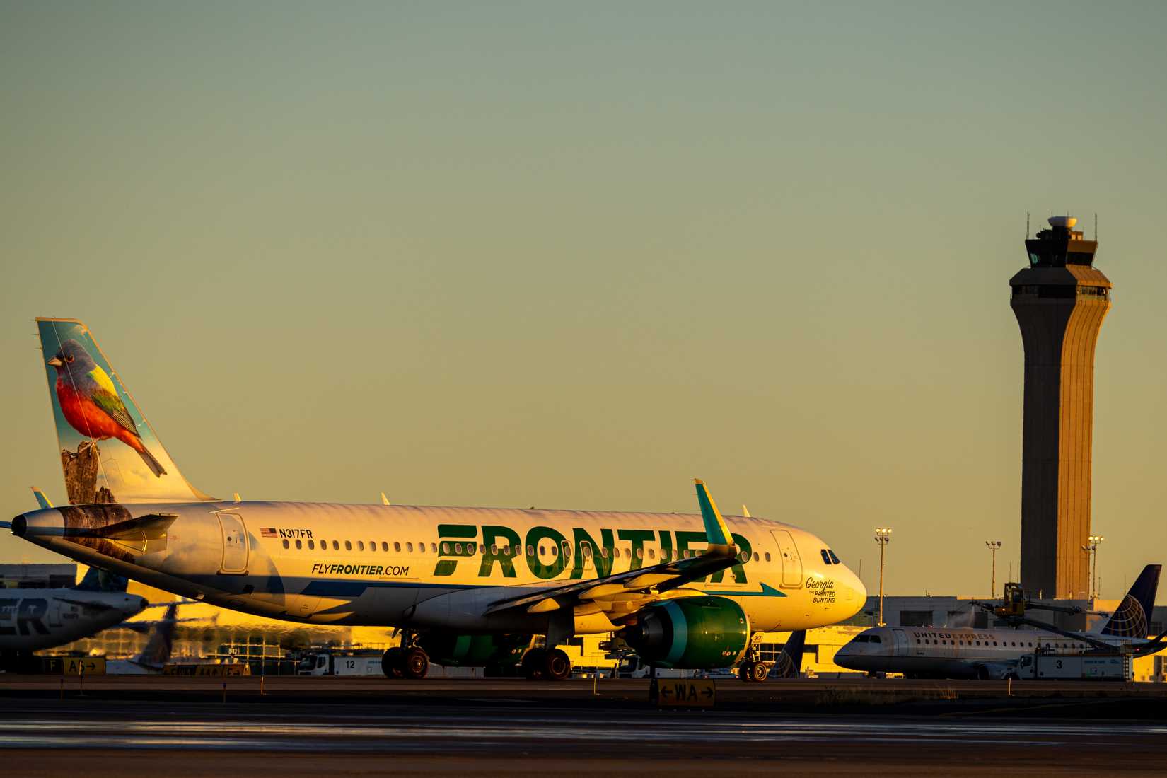 Frontier Airlines Honors Veterans By Offering 50% Discount