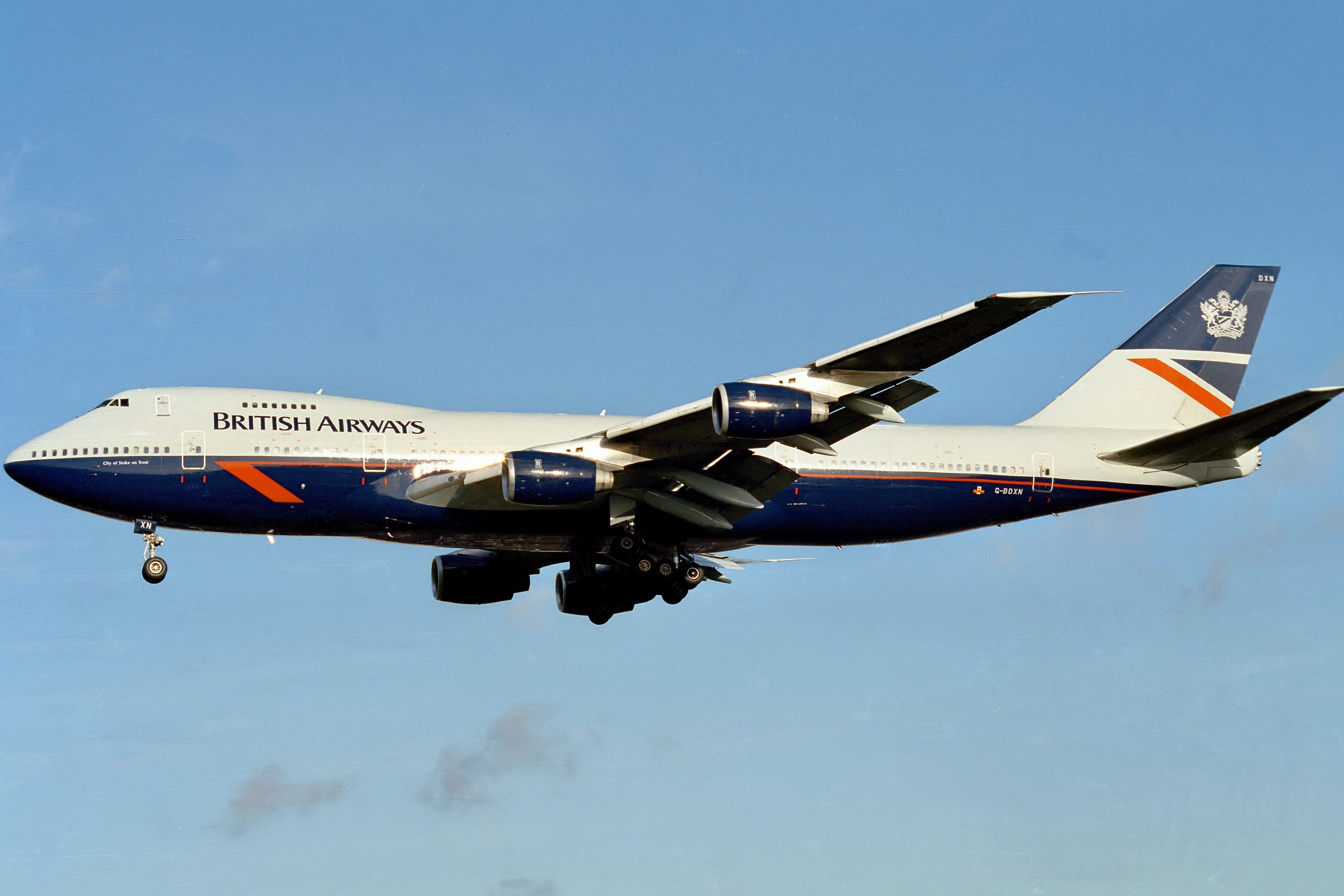 Miracle In The Azores: How Air Transat Flight 236 Glided To Safety ...