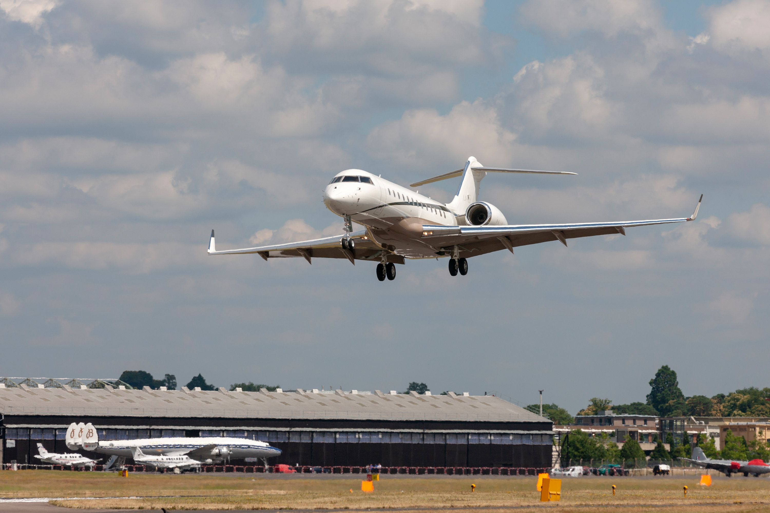 An In-Depth Guide To The Bombardier Global Express